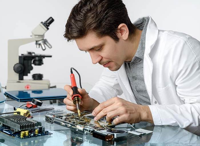 10 Best Microscopes for SMD Soldering 2025 | Reviews & Guide